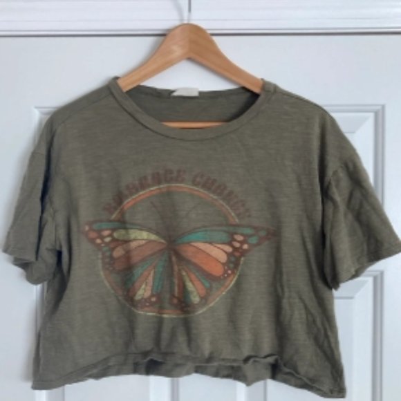 Tops | Graphic Cropped Tee M | Poshmark